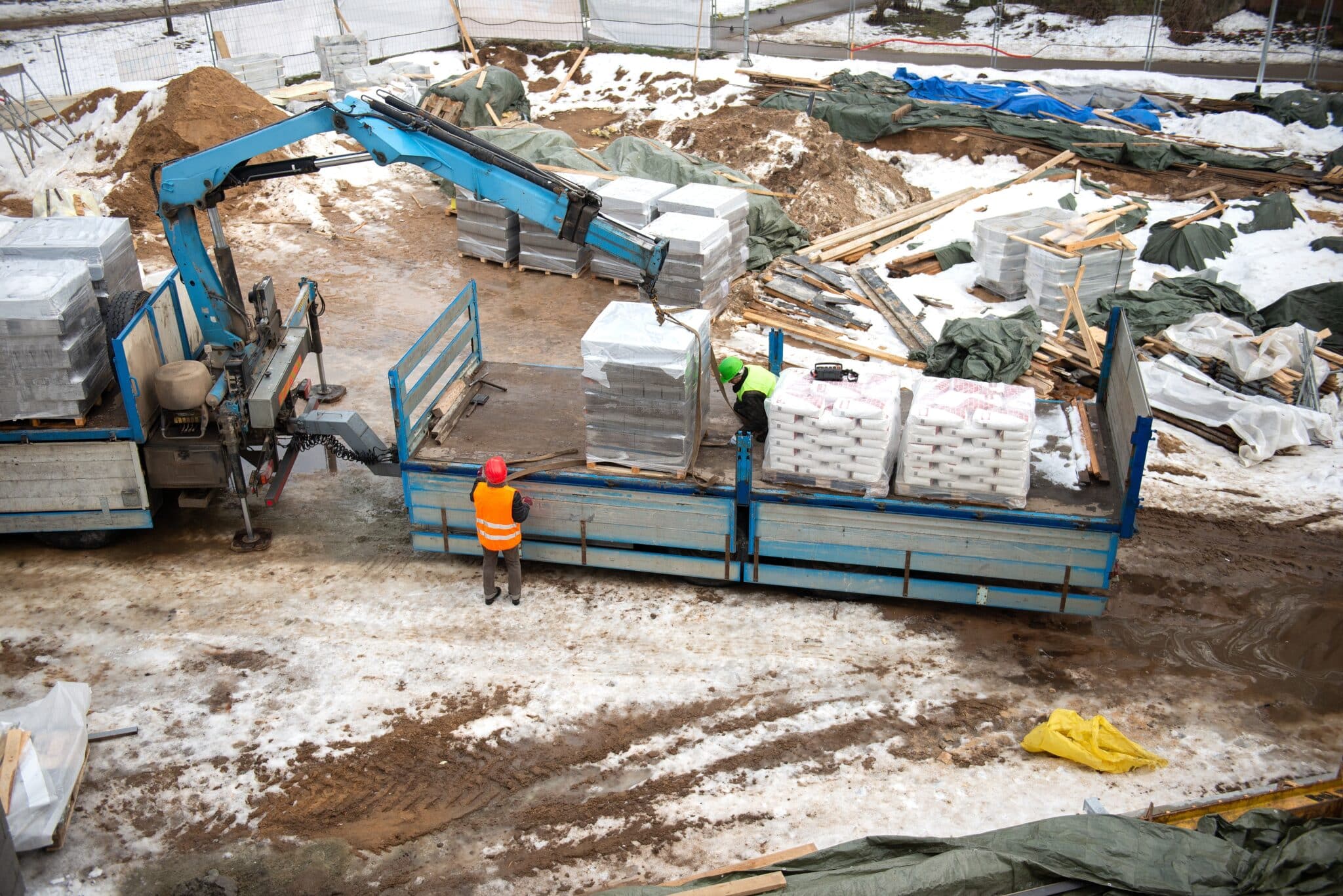 The Role of Shrink Film in Construction Projects